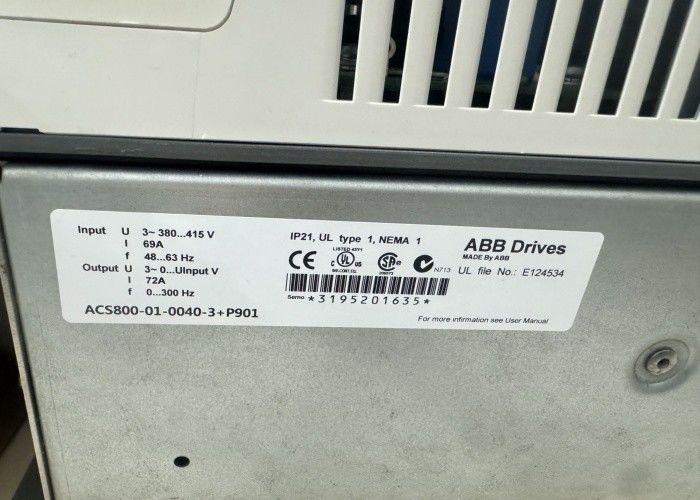 ABB ACS800-01-0040-3 + P901 Solusi Drive AC Modular & Expandable Inverter Frekuensi Variabel